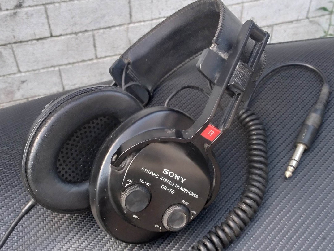 FOR SALE - VINTAGE-ORIGINAL SONY DYNAMIC STEREO HEADPHONES MADE IN ...