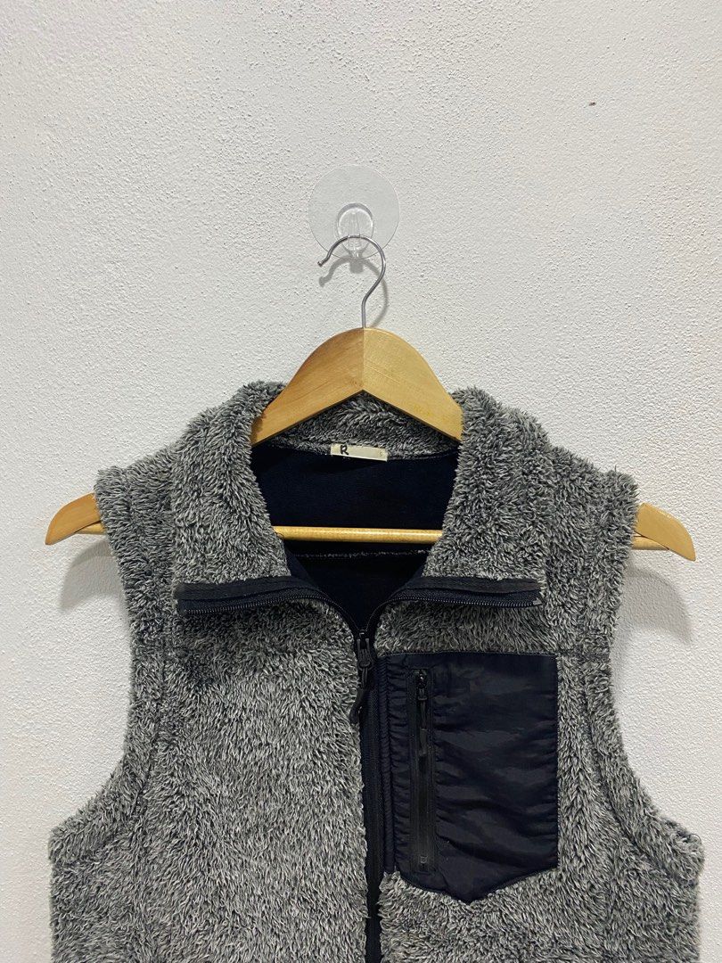 GU FLEECE VEST HIKING JACKET, Men's Fashion, Coats, Jackets and ...