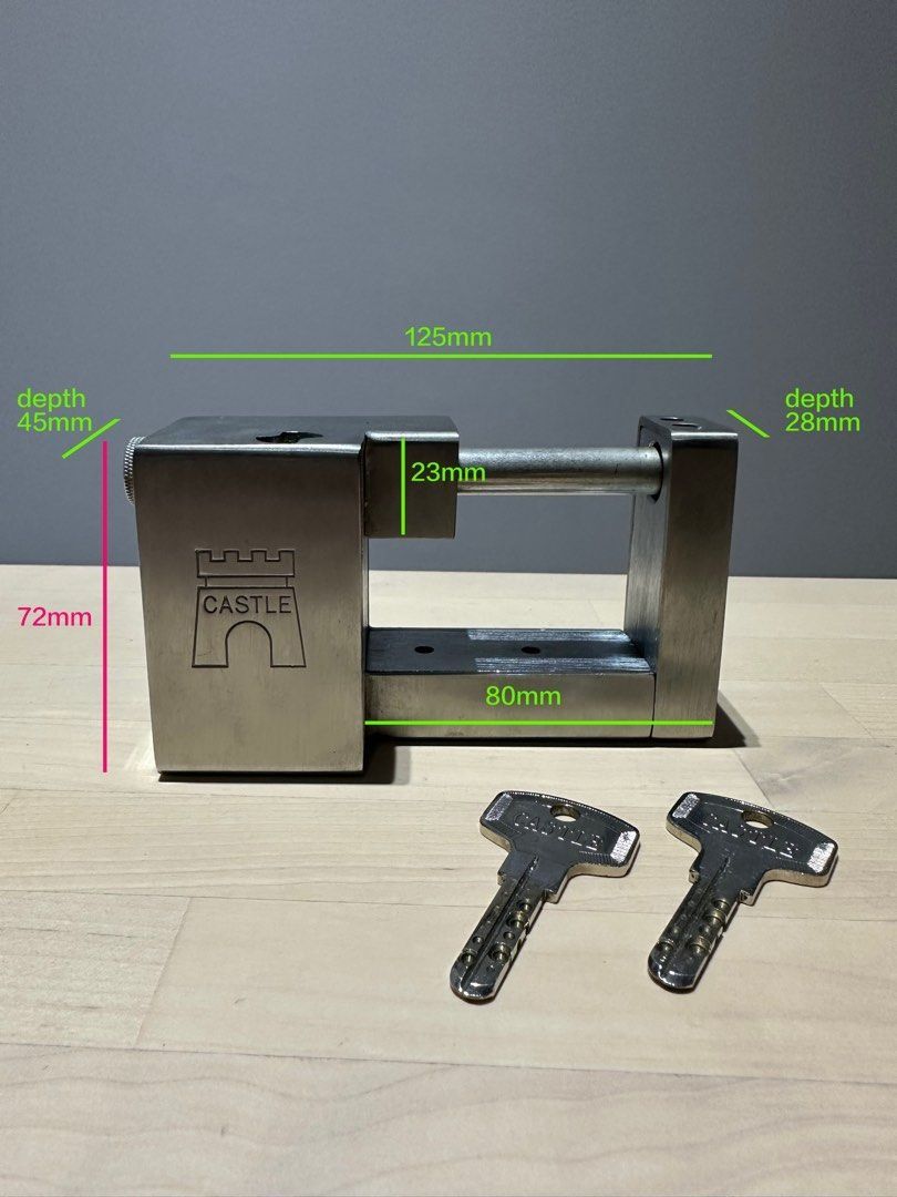 HDB metal pad lock Castle, Furniture & Home Living, Security & Locks ...