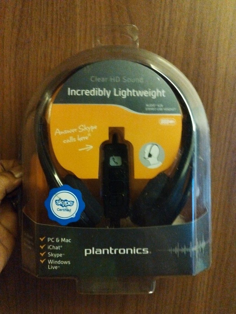 Headset Plantronics 628 (BNIB), Audio, Headphones & Headsets on Carousell