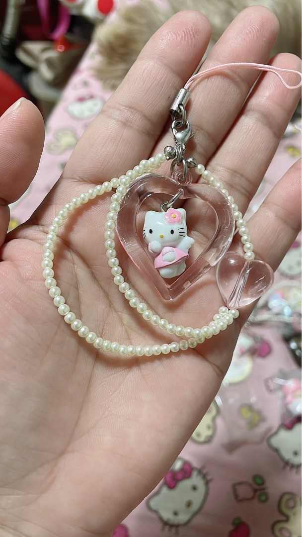 Hello kitty charms keychains, Hobbies & Toys, Toys & Games on Carousell
