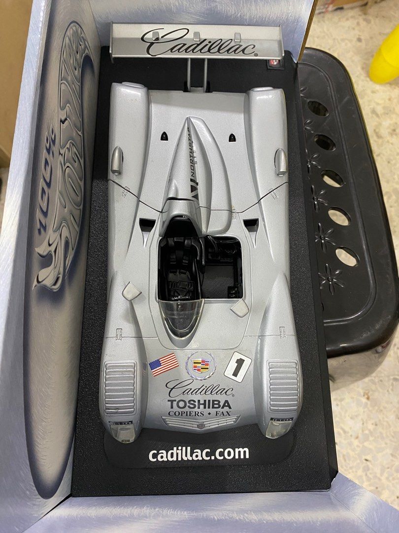 Hot Wheel Cadillac Northstar LMP Toshiba Le Mans Prototype - Silver (1: ...
