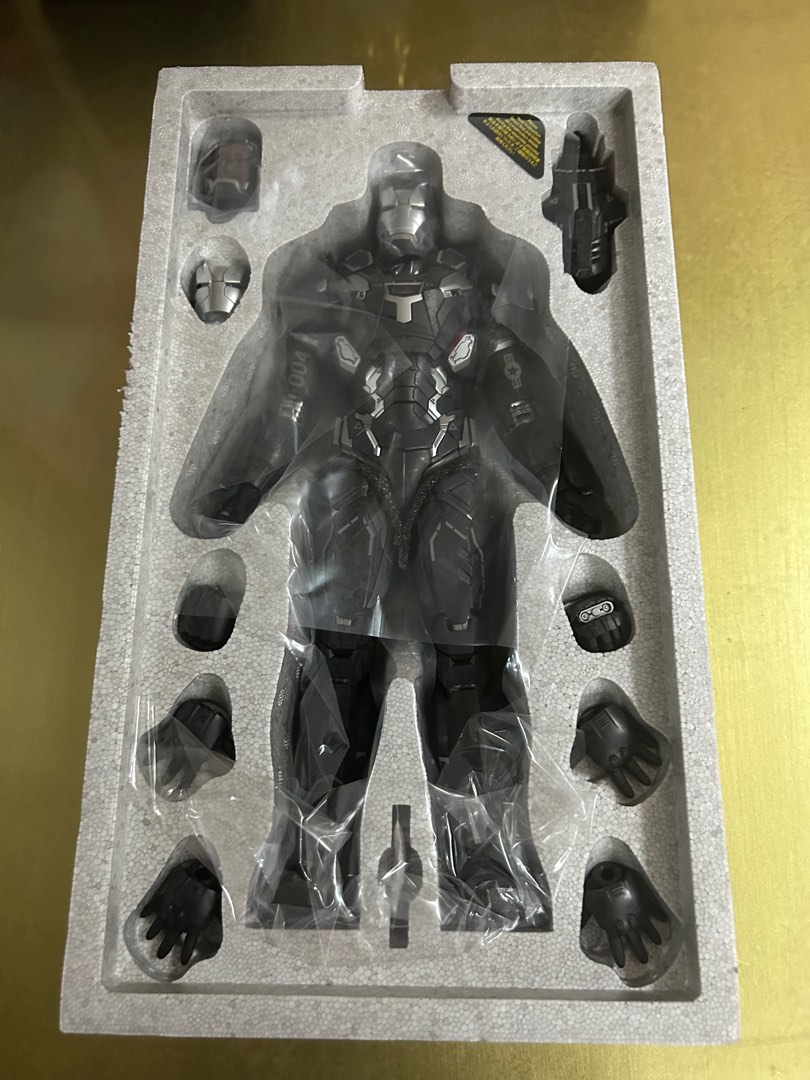 hottoys warmachine infinity war mark 4, Hobbies & Toys, Toys & Games on ...