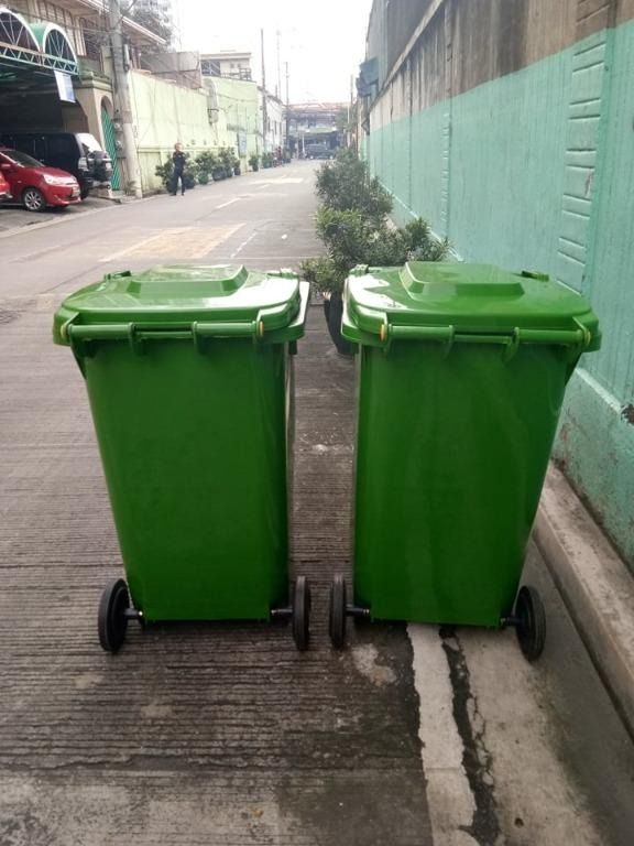 Industrial trash bin, Furniture & Home Living, Cleaning & Homecare ...