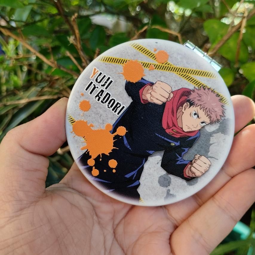 Jujutsu Kaisen Yuji Itadori Pocket Mirror, Furniture & Home Living ...