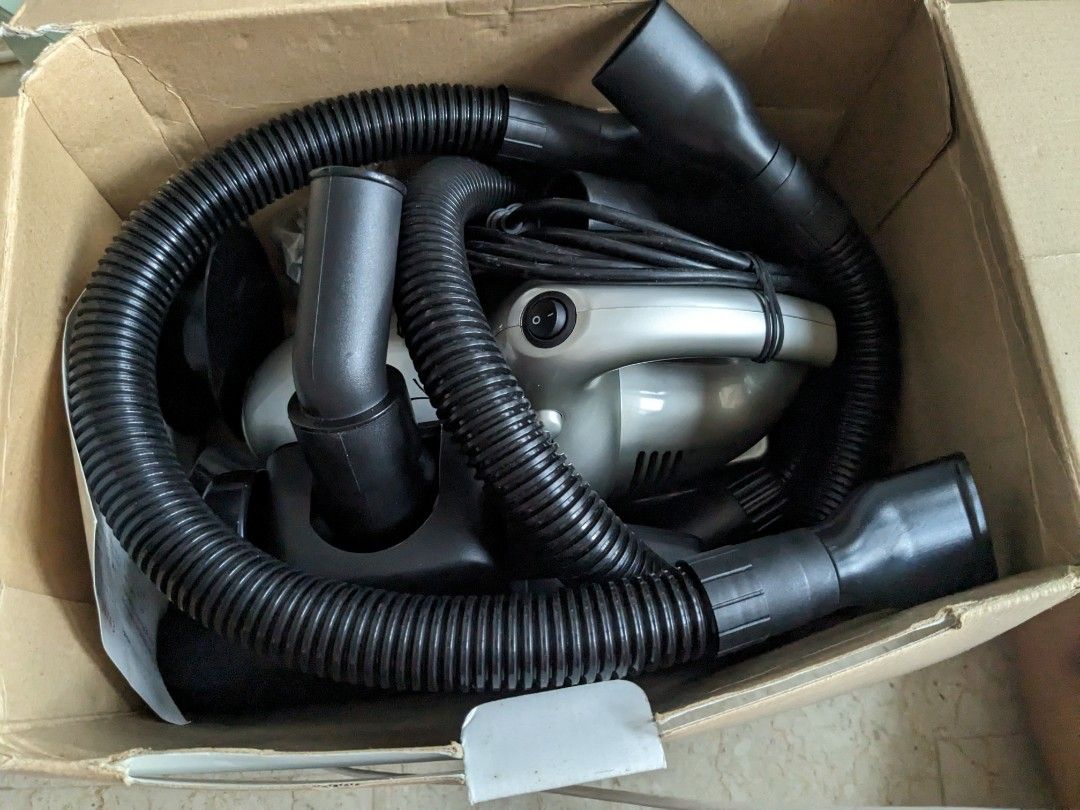 Kessler Turbo-powered hand vacuum, TV & Home Appliances, Vacuum Cleaner ...