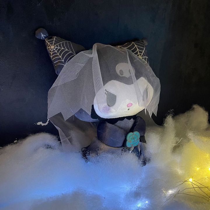 KUROMI BRIDE, Hobbies & Toys, Toys & Games on Carousell