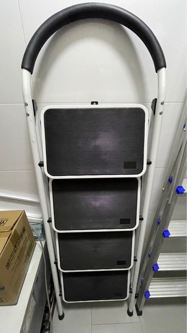 Ladder 4 step and 5 step, Furniture & Home Living, Home Improvement ...