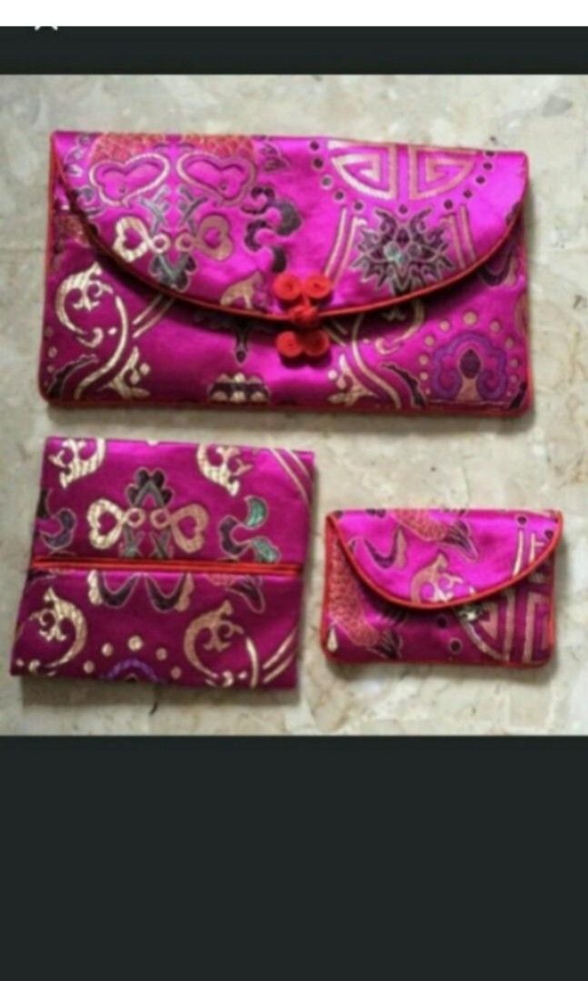 Lady pouche, Women's Fashion, Bags & Wallets, Purses & Pouches on Carousell