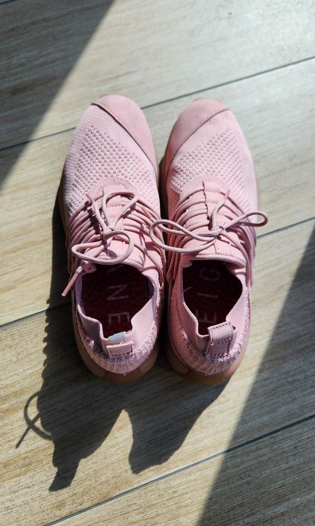 Lane Eight AD1 Trainer, Men's Fashion, Footwear, Sneakers on Carousell