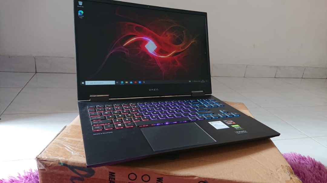 Laptop HP OMEN 15-en0xxx, Elektronik, Komputer, Laptop di Carousell