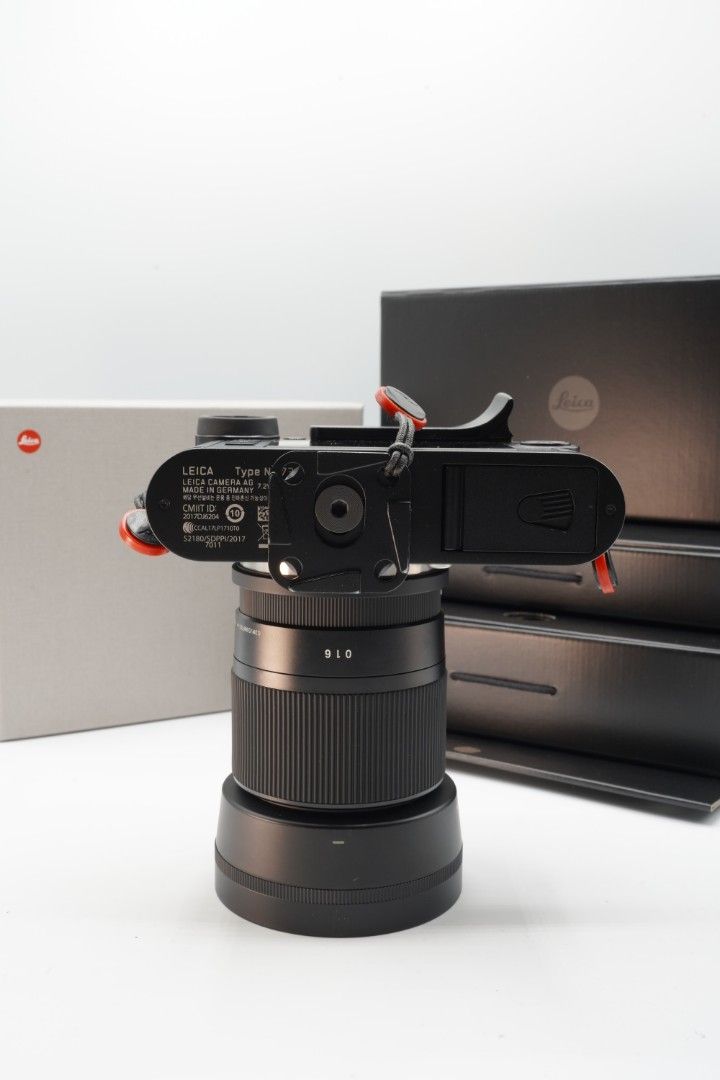Leica CL + Sigma 30mm F1.4, Photography, Cameras on Carousell