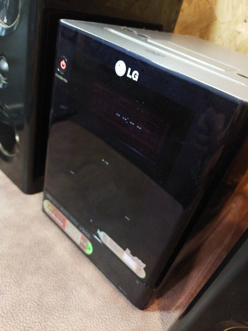 LG Mini Home Hifi, Audio, Soundbars, Speakers & Amplifiers on Carousell