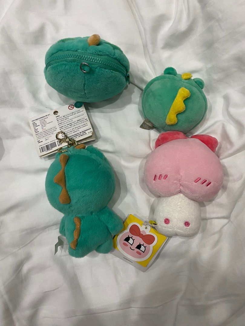Line dino brown Pokémon centre Charmander Squirtle eevee Bulbasaur ...