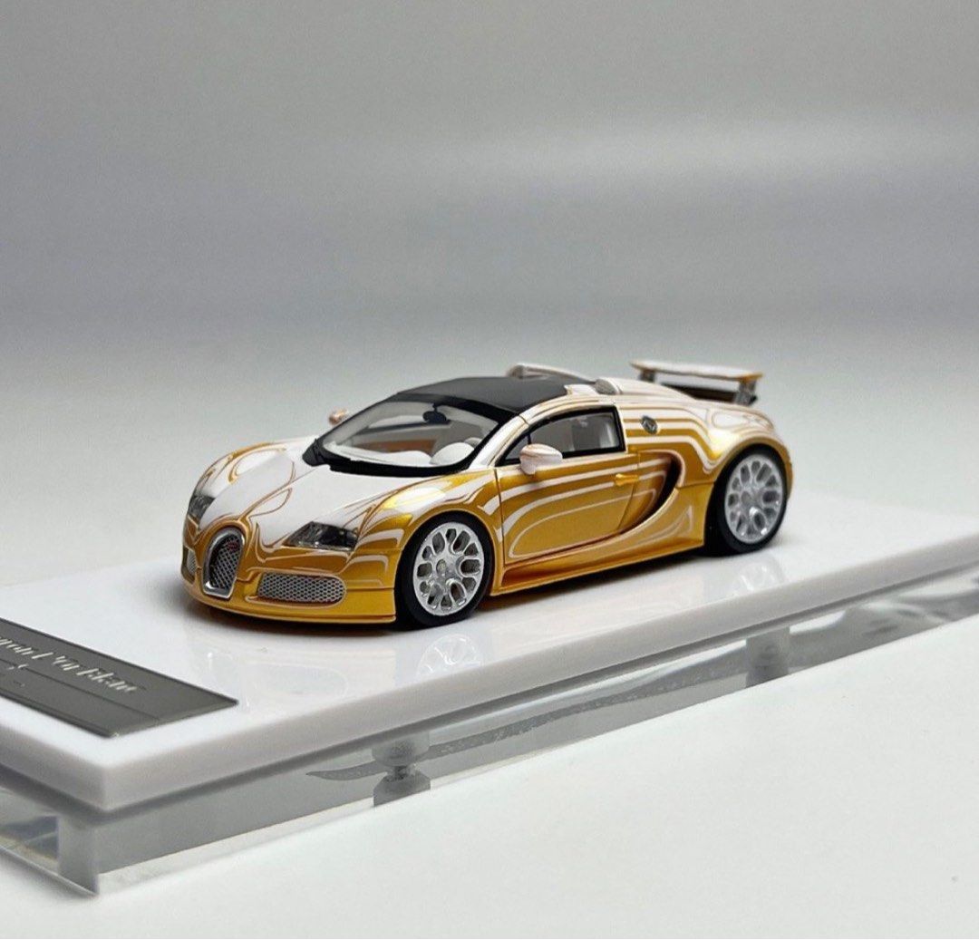 LJM 1/64 Bugatti Veyron Ceramic Gold / Mini GT Inno64 Tarmac Works ...