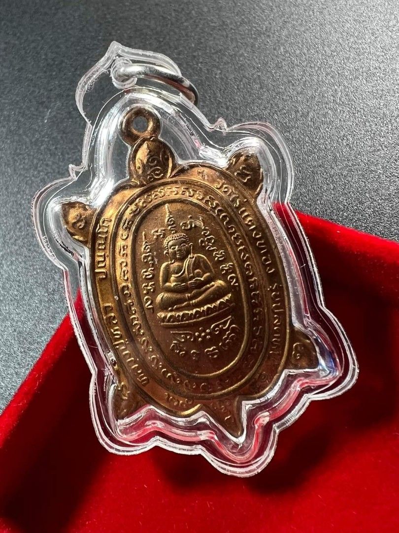 Lp Liew - Wat Rai Tang Tong, Women's Fashion, Jewelry & Organisers ...