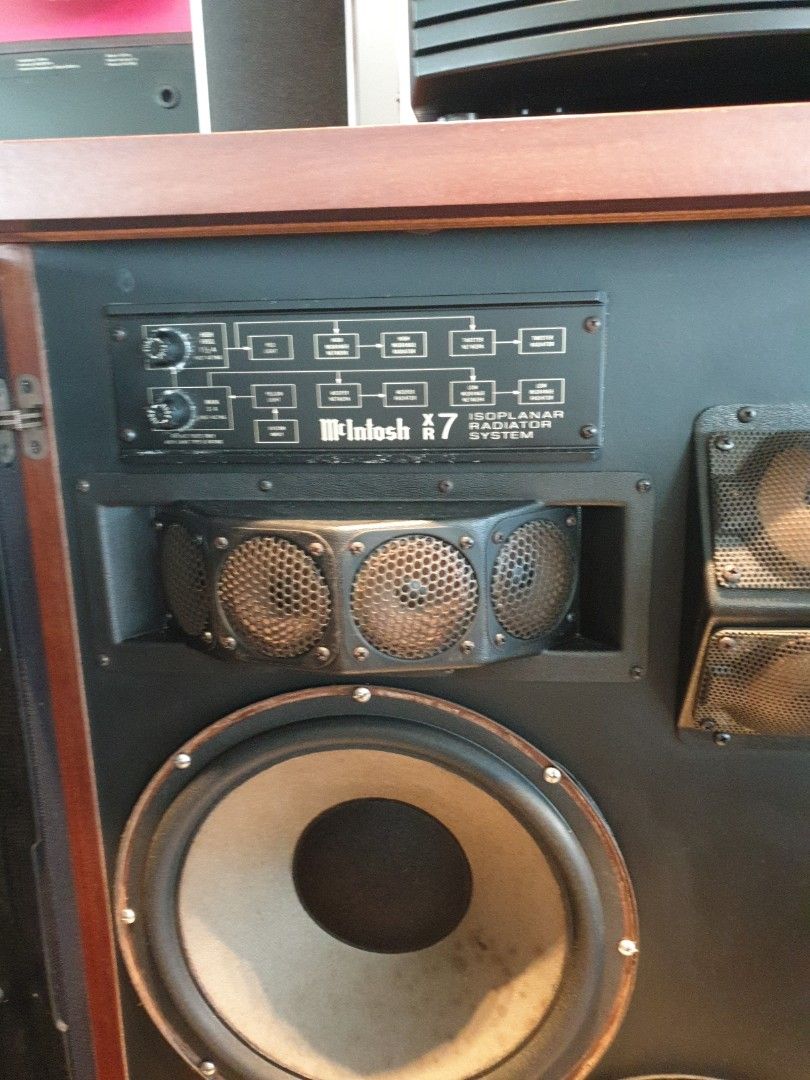 Macintosh XR7 Speakers, Audio, Soundbars, Speakers & Amplifiers on ...