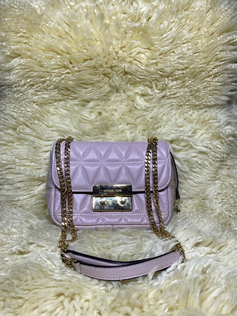 Michael Kors Chain, Luxury, Bags & Wallets on Carousell