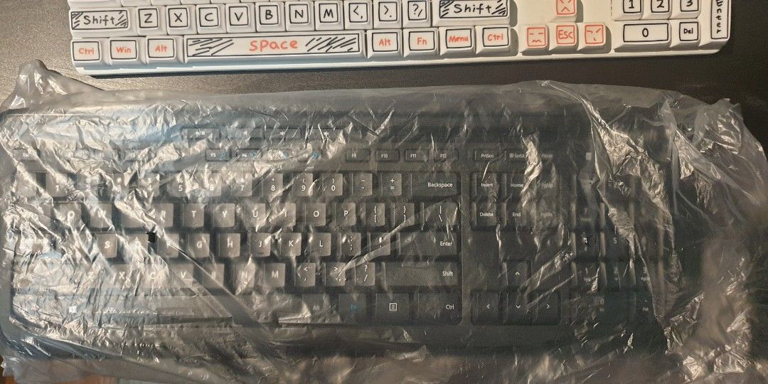 Microsoft Wired 600 Keyboard, Computers & Tech, Parts & Accessories ...