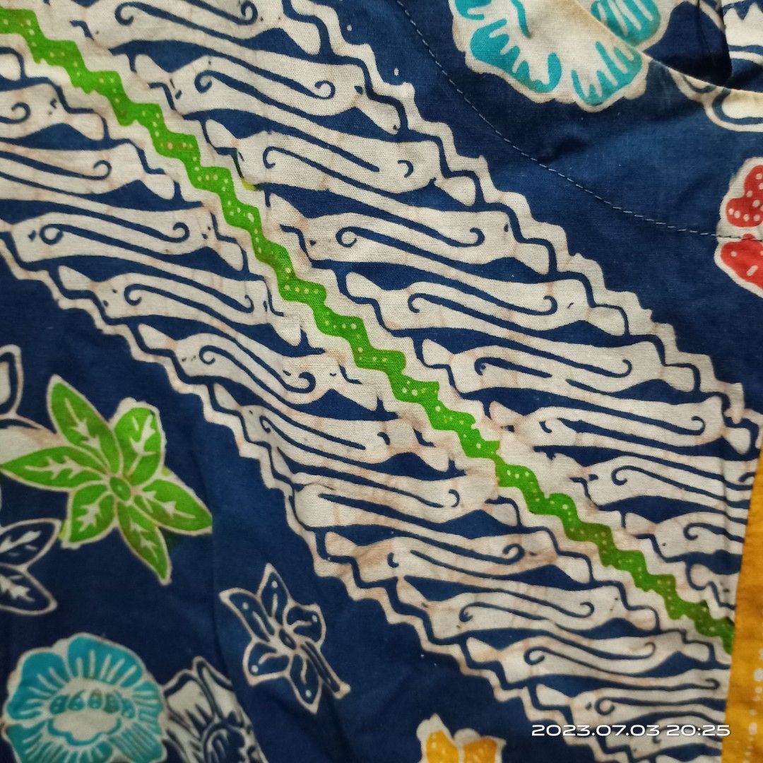 Mifta Zul Design Batik, Fesyen Wanita, Pakaian Wanita, Atasan di Carousell