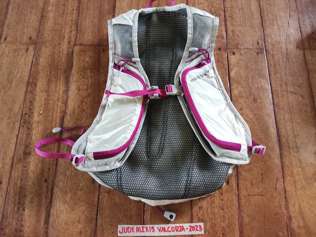 MONTBELL CROSS RUNNER PACK, Men's Fashion, Bags, Backpacks on Carousell