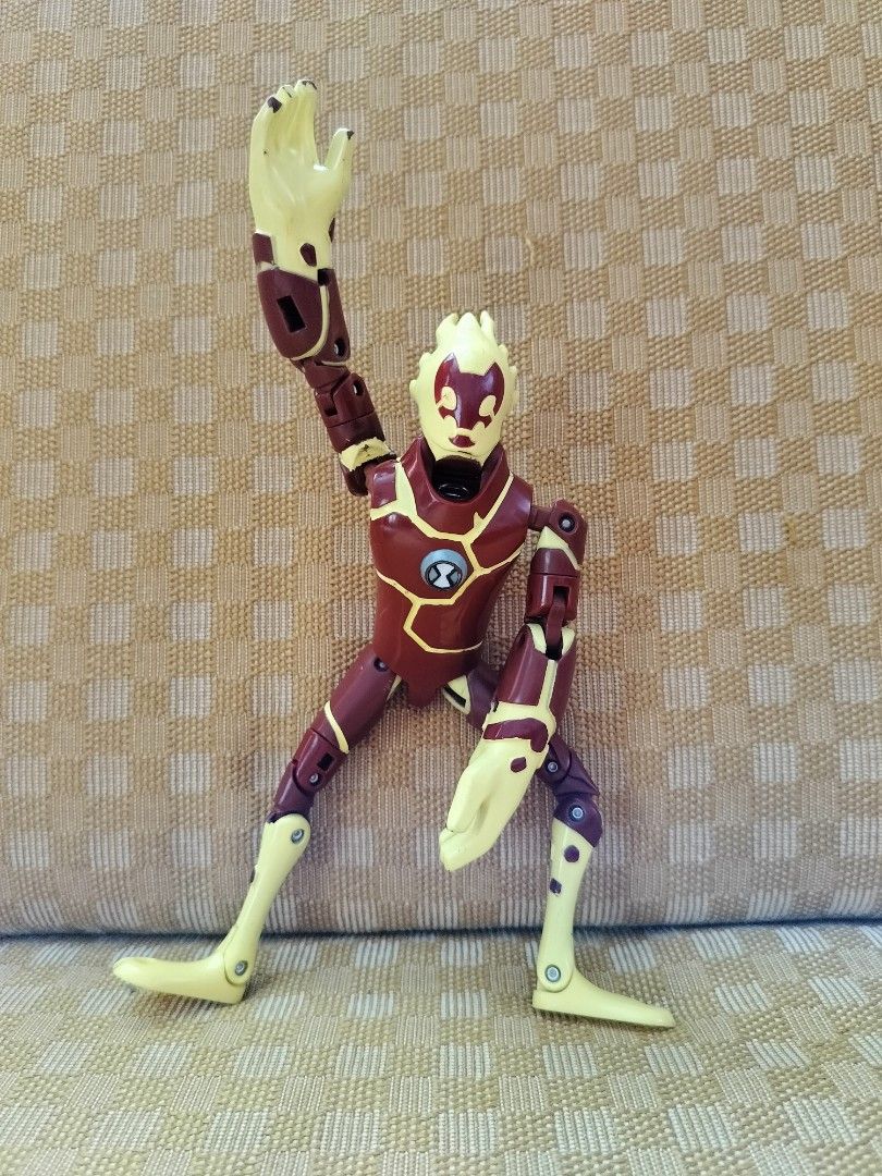 Movable foldable figurines boy toy collection, Hobbies & Toys, Toys ...