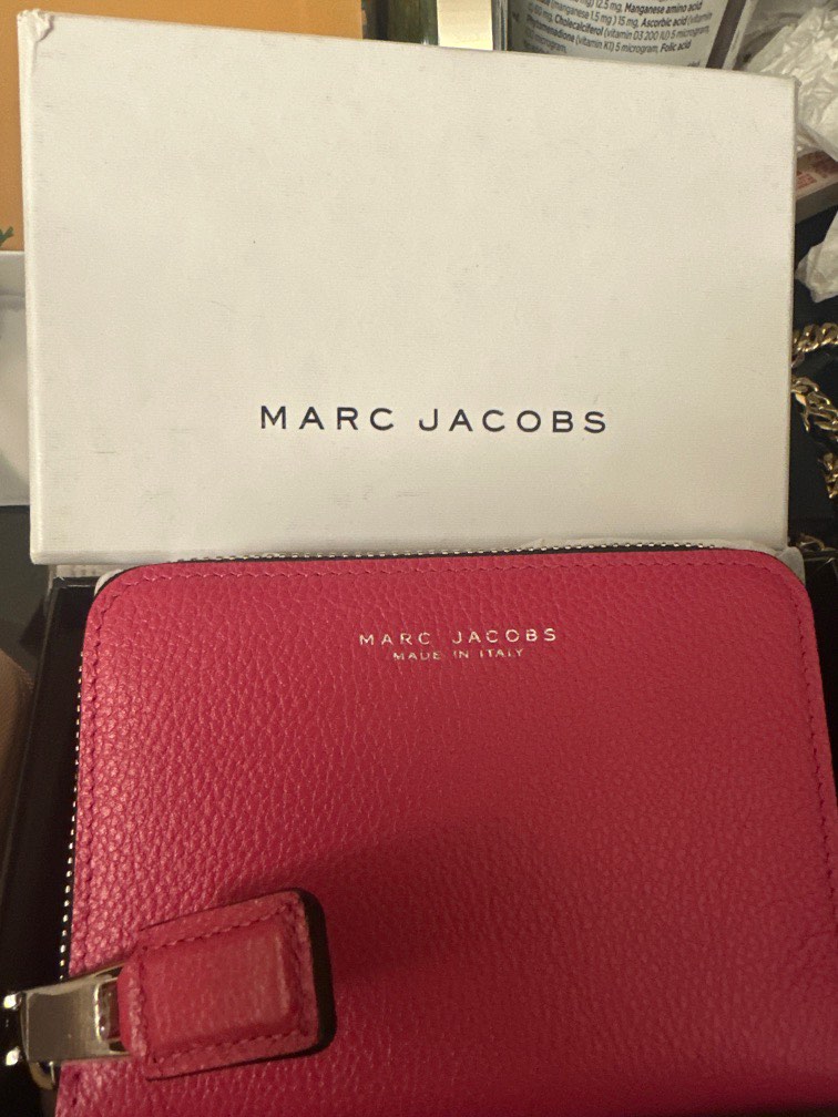 (new) Marc Jacobs Wallet, 名牌, 手袋及銀包 - Carousell