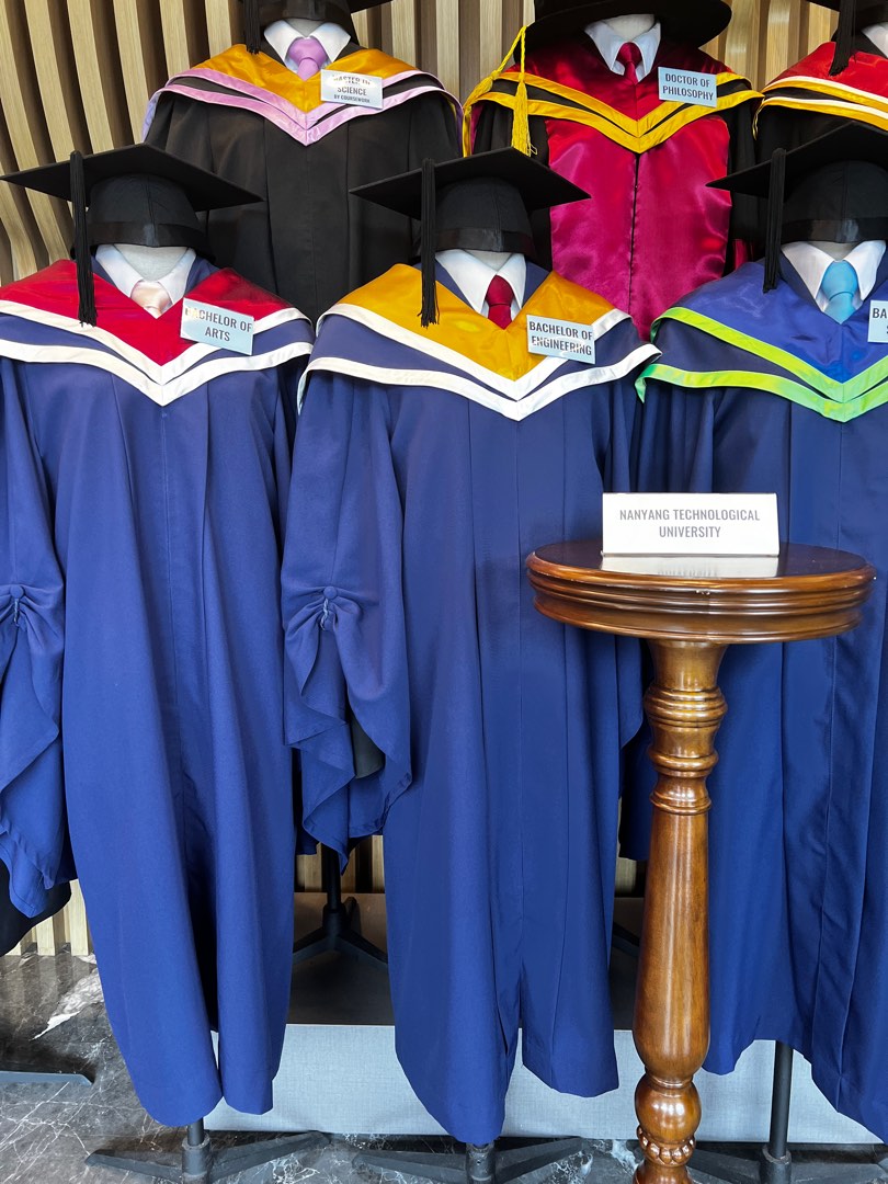NTU Convocation Gown, Men's Fashion, Tops & Sets, Sets & Coordinates on ...