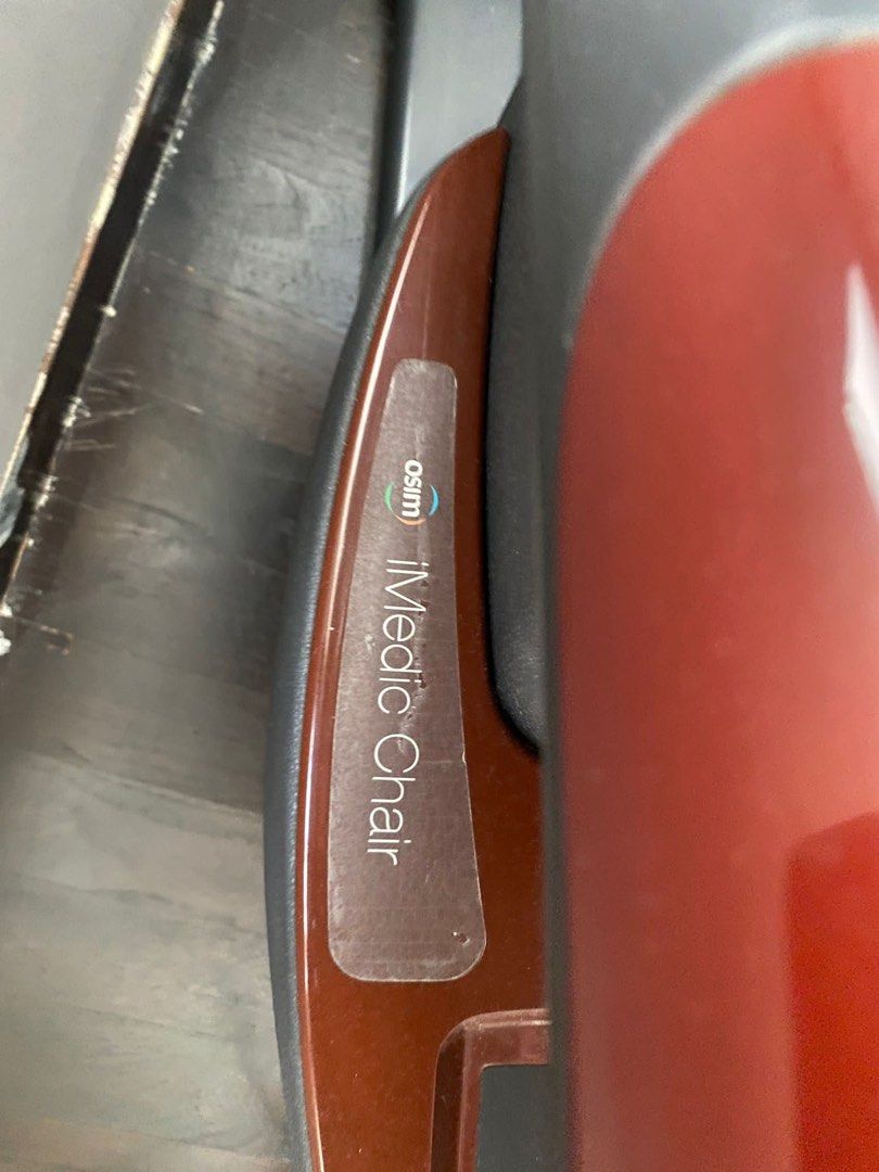 Osim Massage Chair iMedic, Health & Nutrition, Massage Devices on Carousell