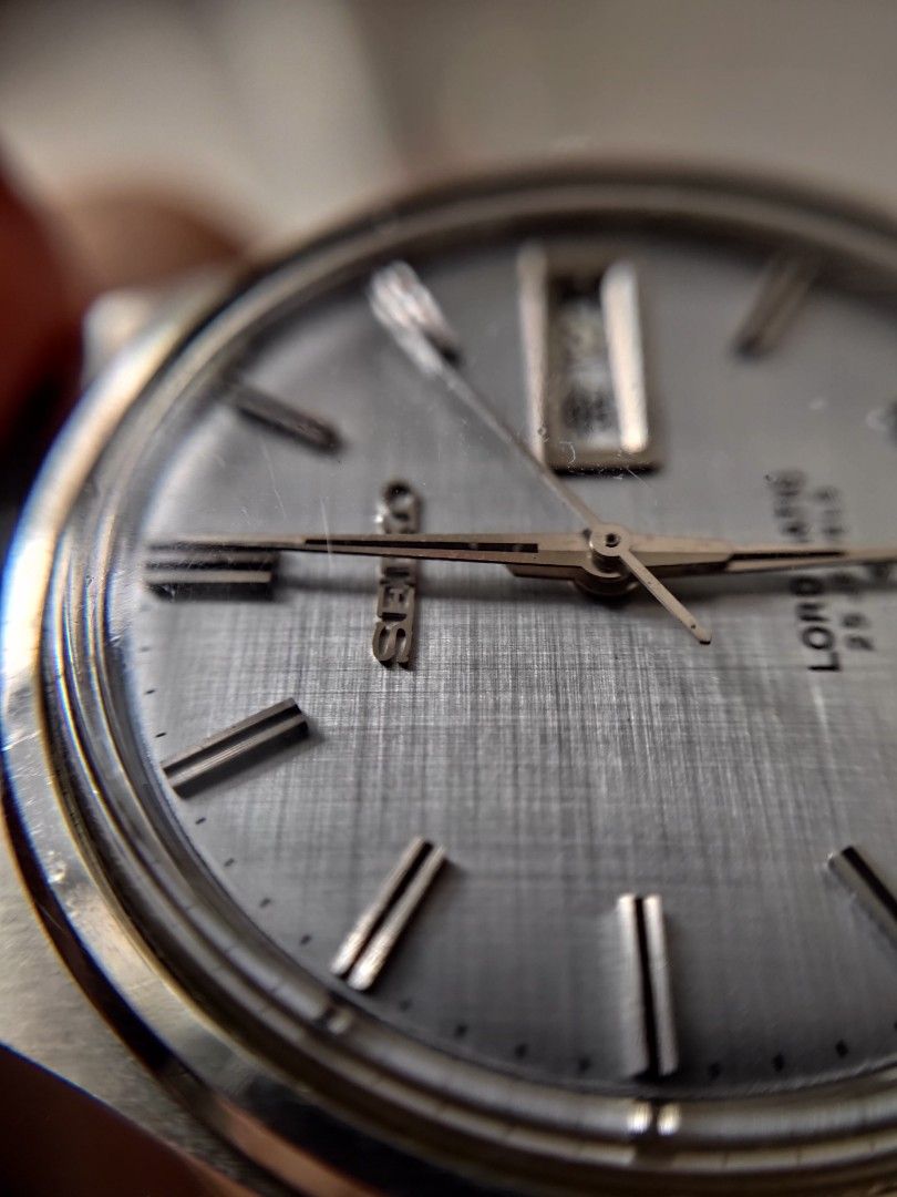 RARE linen grey-silver dial Seiko Lord Matic, Men's Fashion, Watches ...