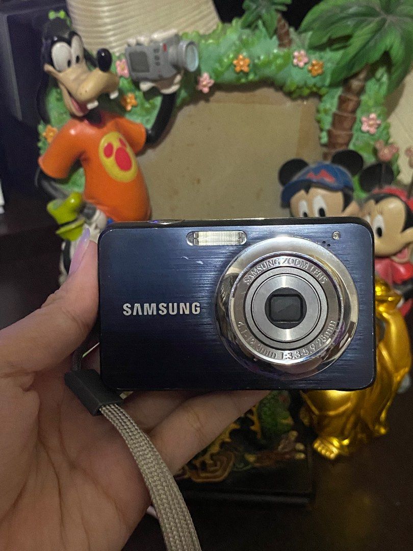 Ready to use samsung st30 digital camera, Photography, Cameras on Carousell