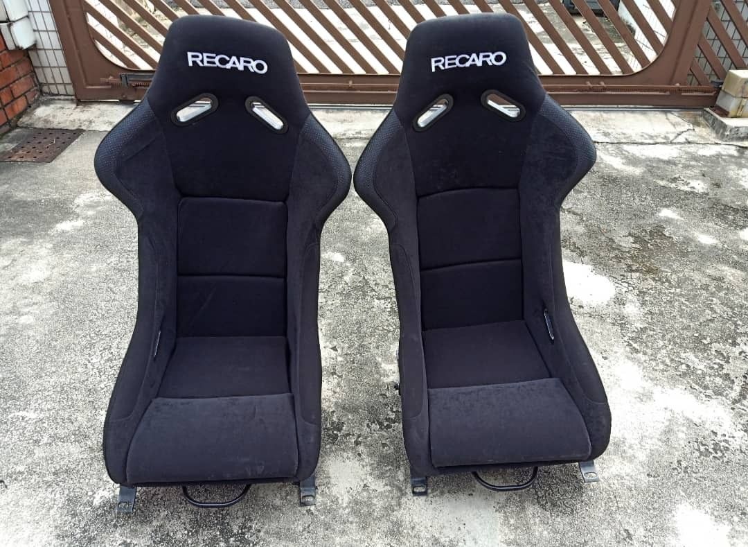 Recaro Semi Buckets Seat, Car Accessories, Accessories on Carousell