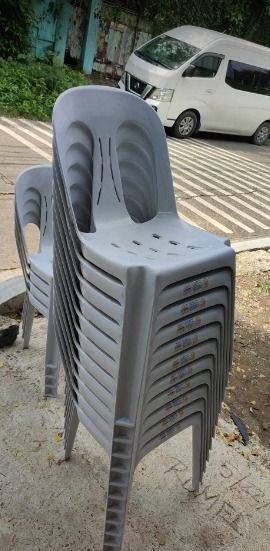 SANYO WHITE MONOBLOCK CHAIRS - To Cainta Rizal on Carousell