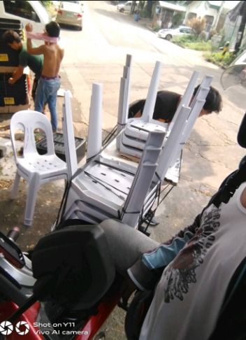SANYO WHITE MONOBLOCK CHAIRS - To Cainta Rizal on Carousell