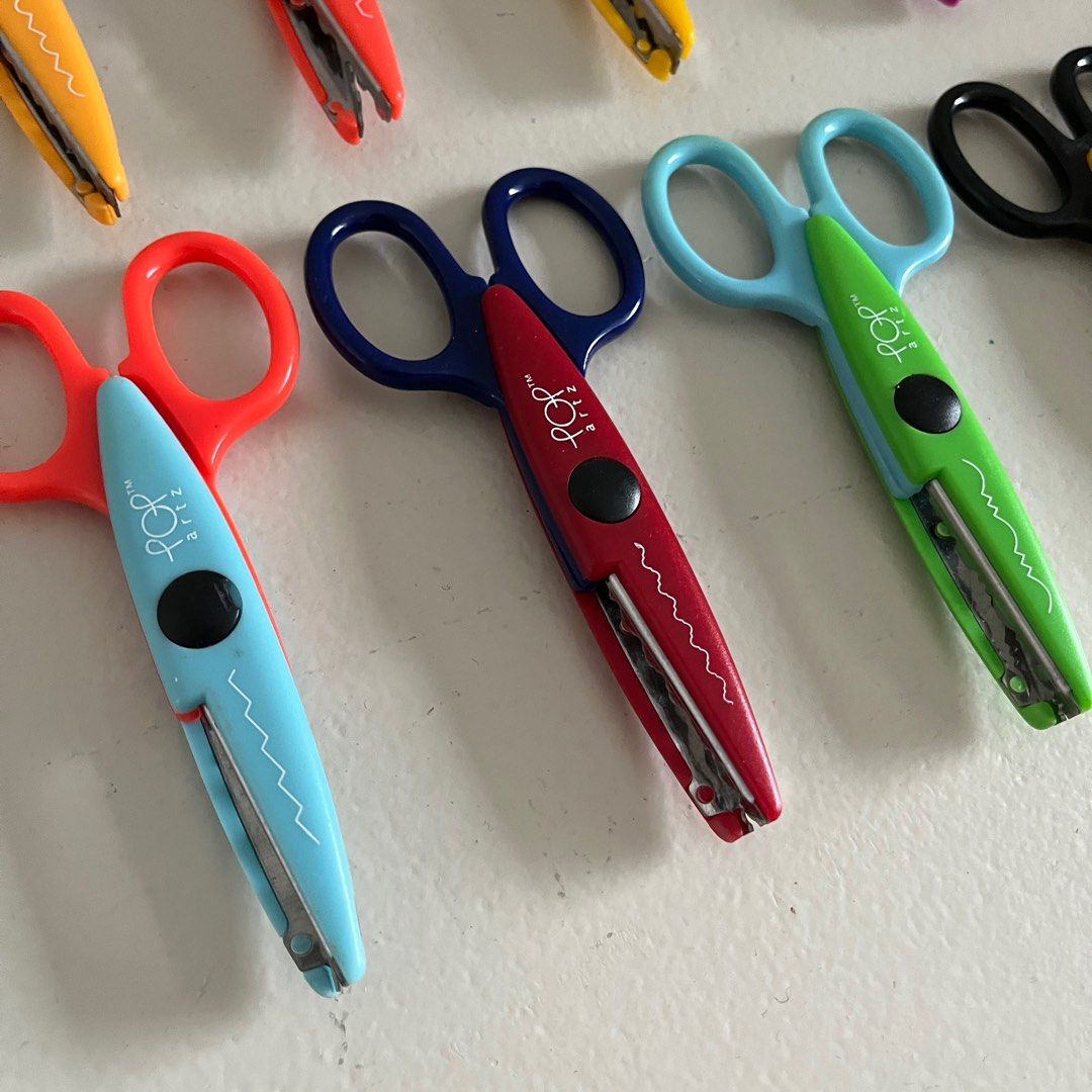 Set of 12 craft scissors, Hobbies & Toys, Stationery & Craft, Craft ...