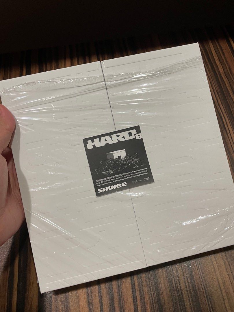 SHINee Hard Albums, Hobbies & Toys, Memorabilia & Collectibles, K-Wave ...