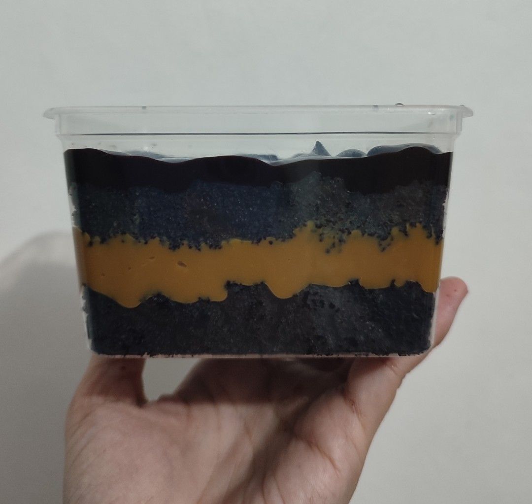 SINFUL CAKE IN A TUB, Food & Drinks, Homemade Bakes on Carousell