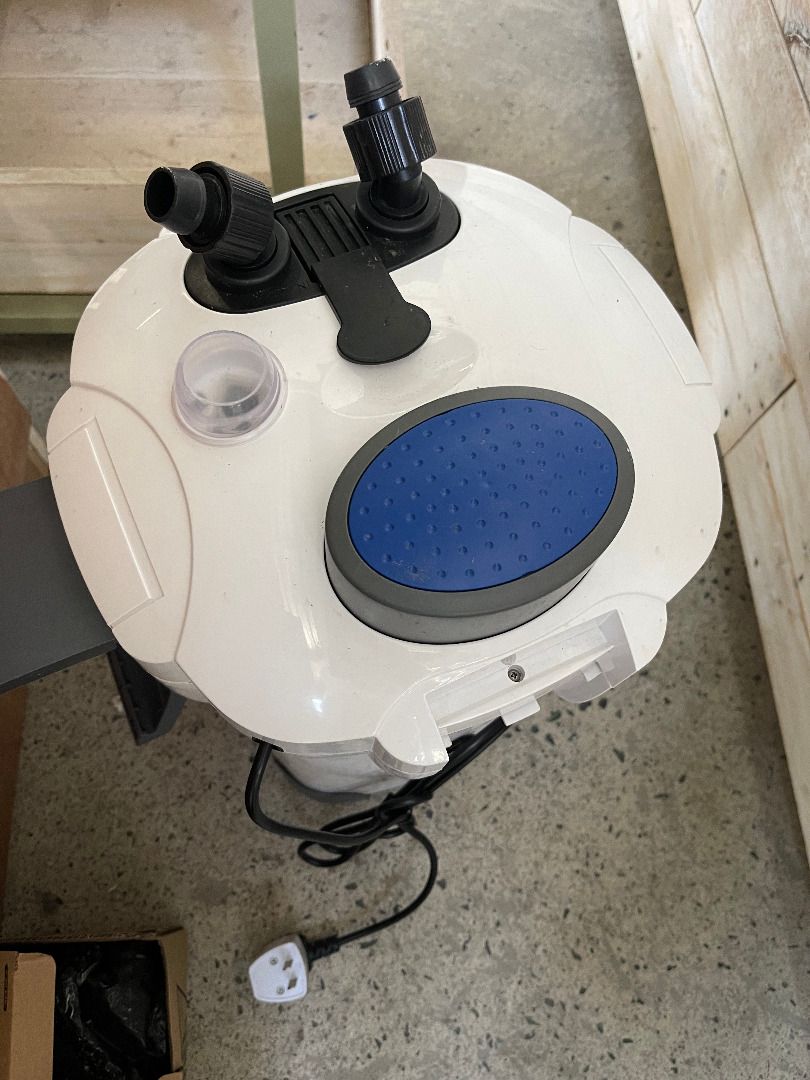 SUNSUN 304B CANISTER FILTER WITH UV LIGHT, Pet Supplies, Homes & Other ...