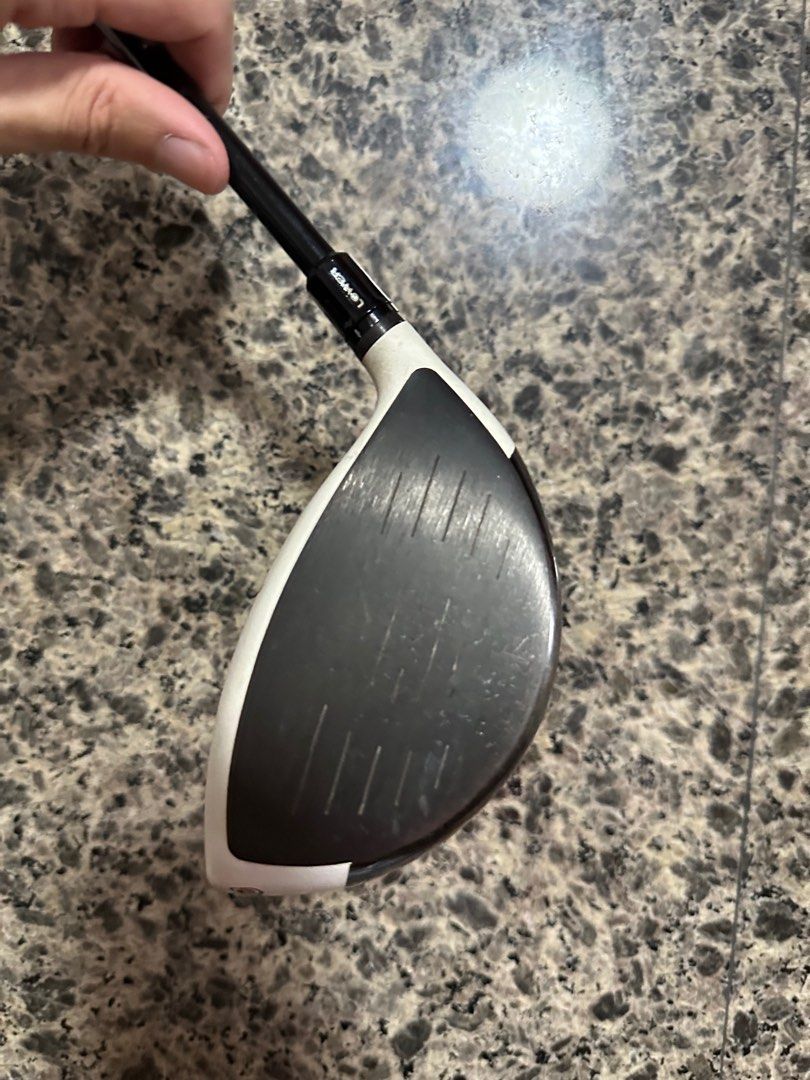 Taylormade R11 driver, Sports Equipment, Sports & Games, Golf on Carousell