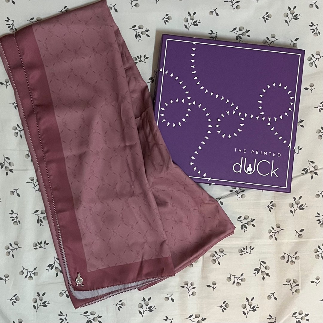 The Monogram dUCk shawl - Copper, Women's Fashion, Muslimah Fashion ...