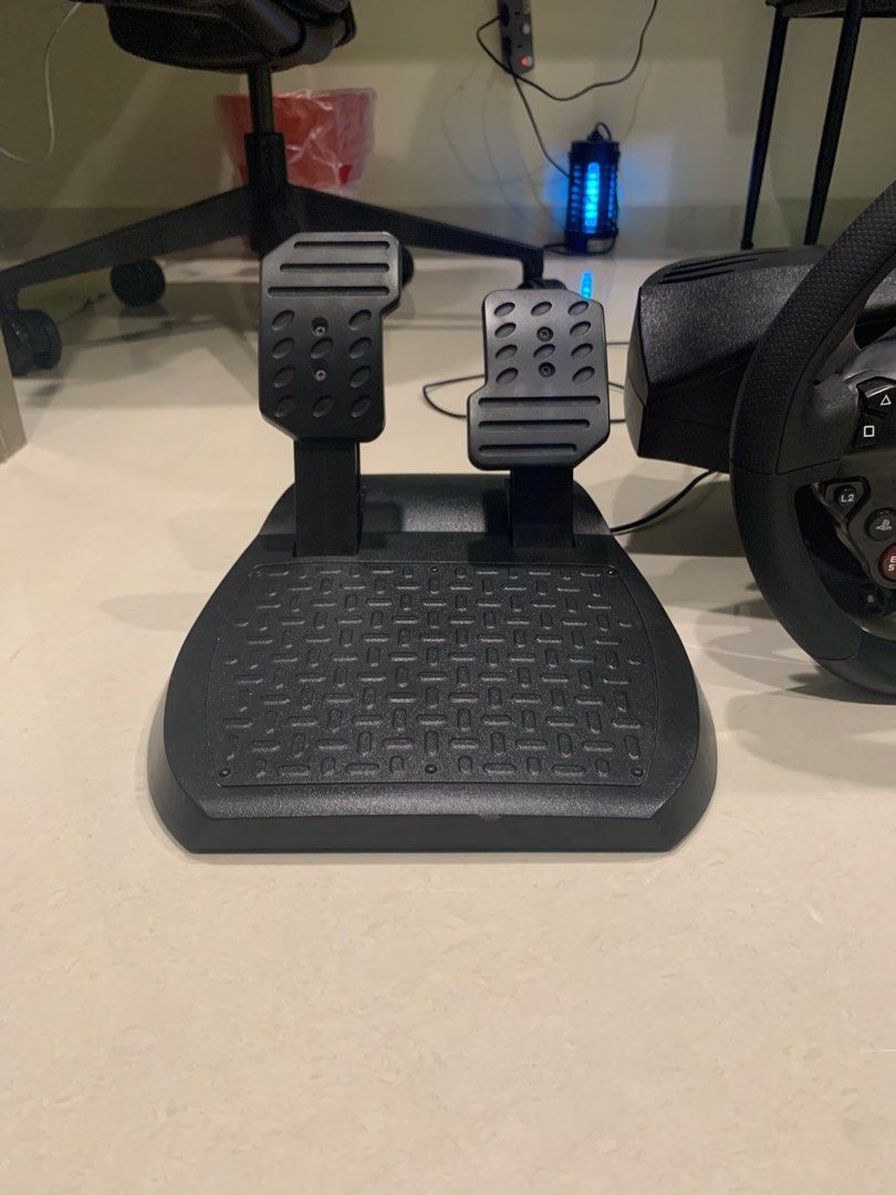 Thrustmaster T80 Ferrari 488 GTB Edition Racing Wheel with pedals ...