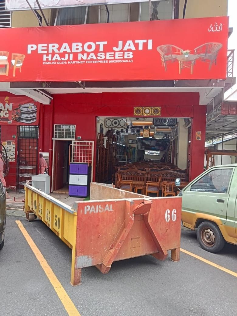 Tong sampah roro (Waste management), Services, Others on Carousell