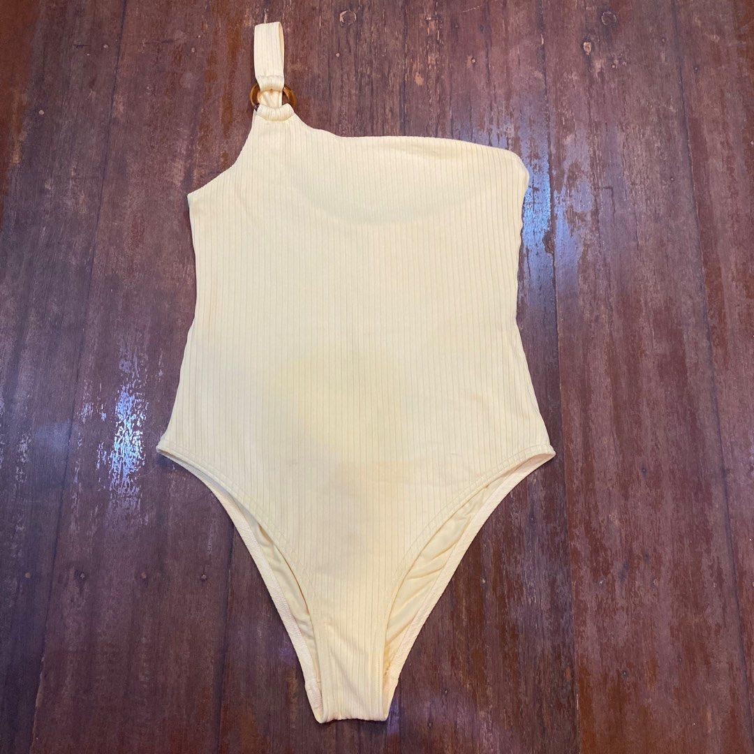 *SALE* TOPSHOP Pastel pale yellow ribbed one shoulder venus-cut ...