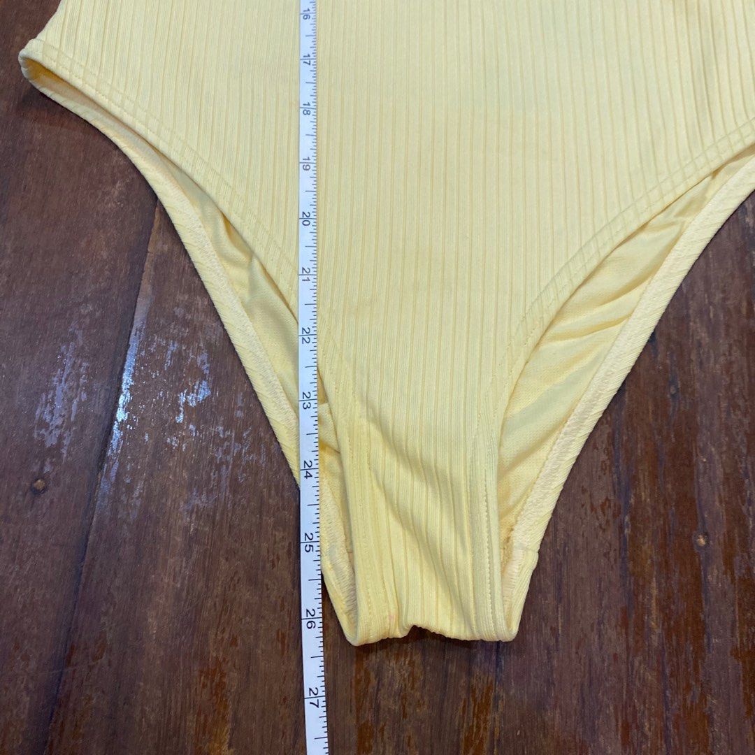 *SALE* TOPSHOP Pastel pale yellow ribbed one shoulder venus-cut ...