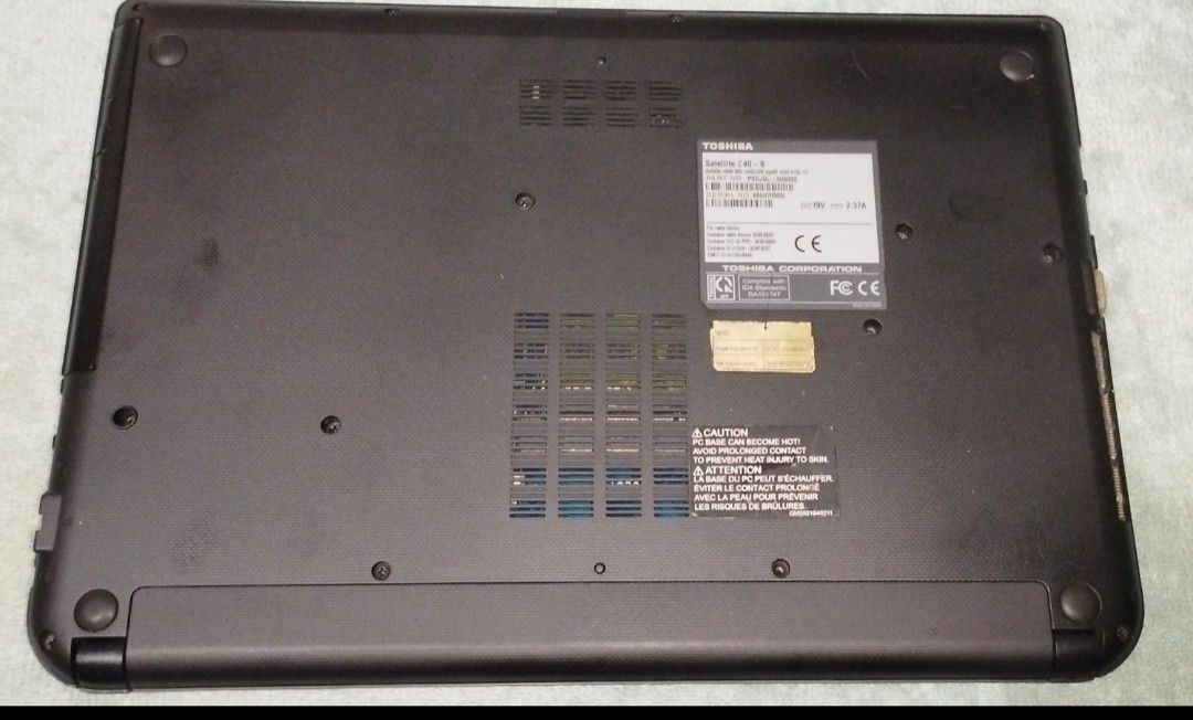 Toshiba C40-B Windows Laptop Computer on Carousell