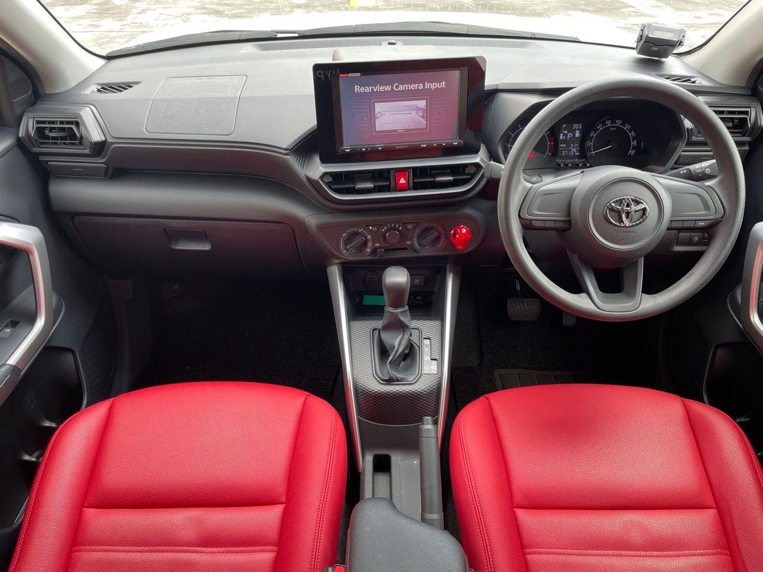 Toyota Raize 1.0 X (A), Cars, Used Cars on Carousell