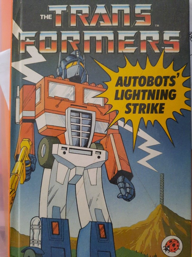 Transformers storybook, Hobbies & Toys, Books & Magazines, Children's ...