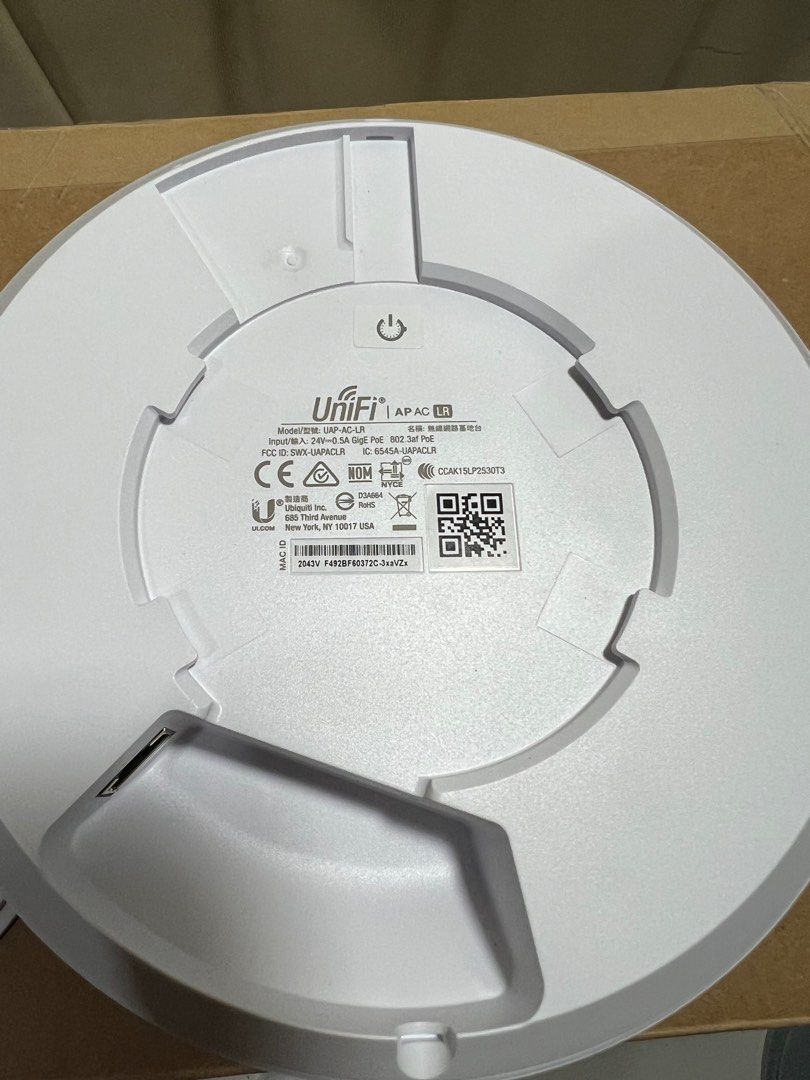 Unifi Ubiquiti AC LR Access Point Router Network, Computers & Tech ...