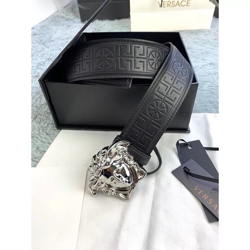 Versace belt men, Luxury, Accessories on Carousell