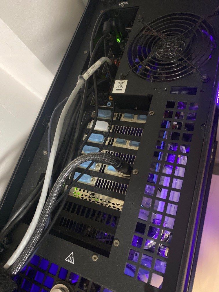 custom Watercool sli pc, Computers & Tech, Desktops on Carousell